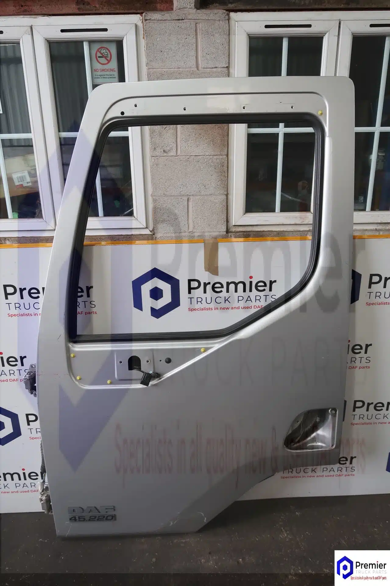 Fits DAF LF 45/ Renault Premium / Volvo Compatible USED N/S Door ...